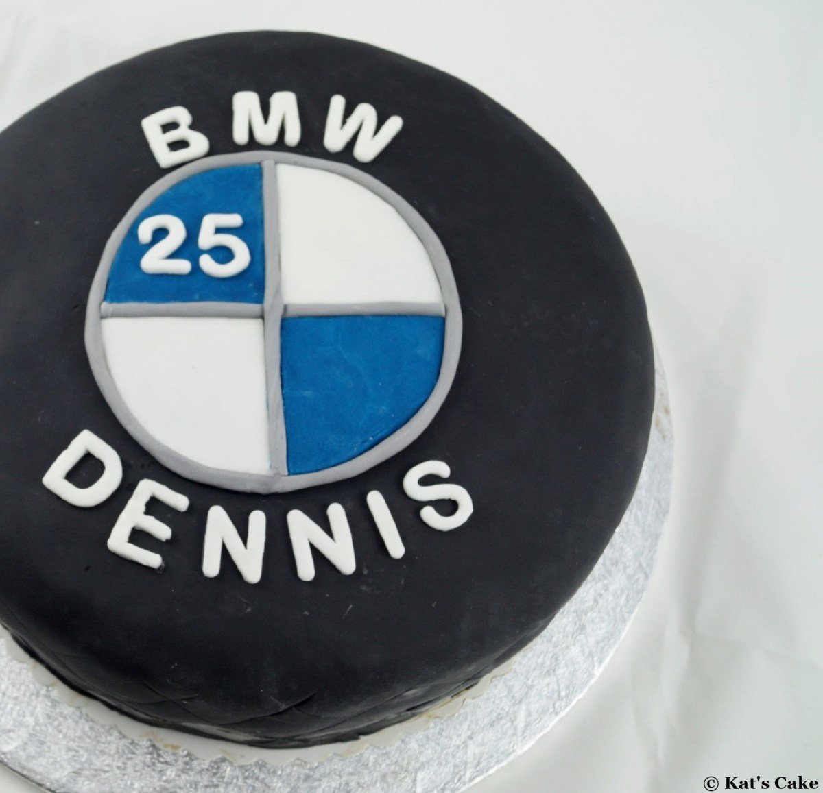 BMW-Motivtorte – Kats Cake